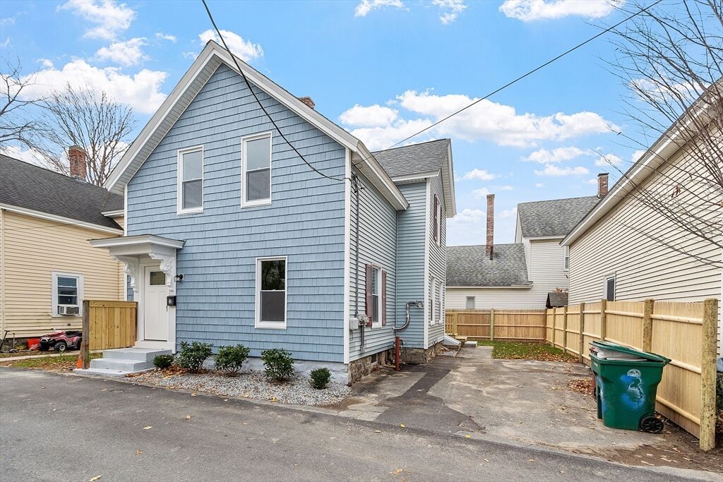 3 Hamel Place Lowell, MA 01850